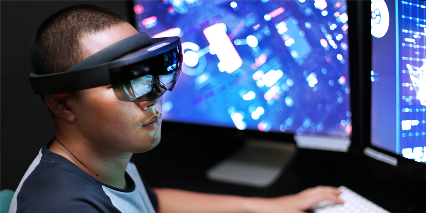 Microsoft Reinforces Commitment to Hololens 2 - XR Today Microsoft Reinforces Commitment to Hololens 2 - XR Today