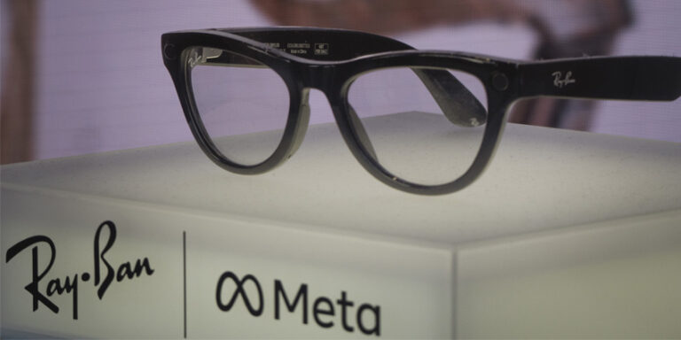 Meta Doubles Down on AI-Ready Ray Ban AR Smart Glasses Following EU ...